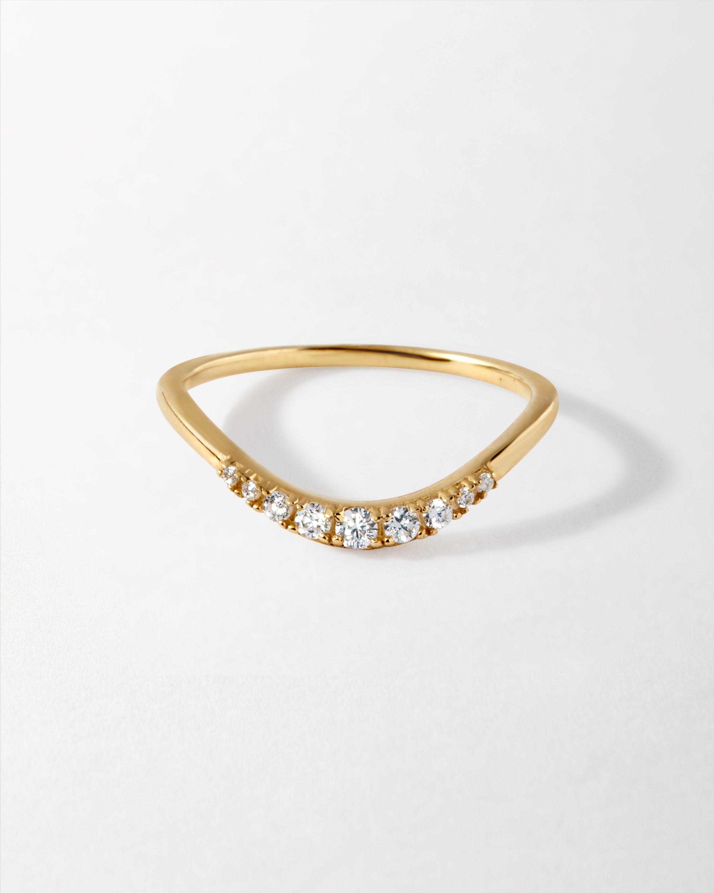 Ellipse Diamond Ring | 14ct Gold Jewellery – EDGE of EMBER