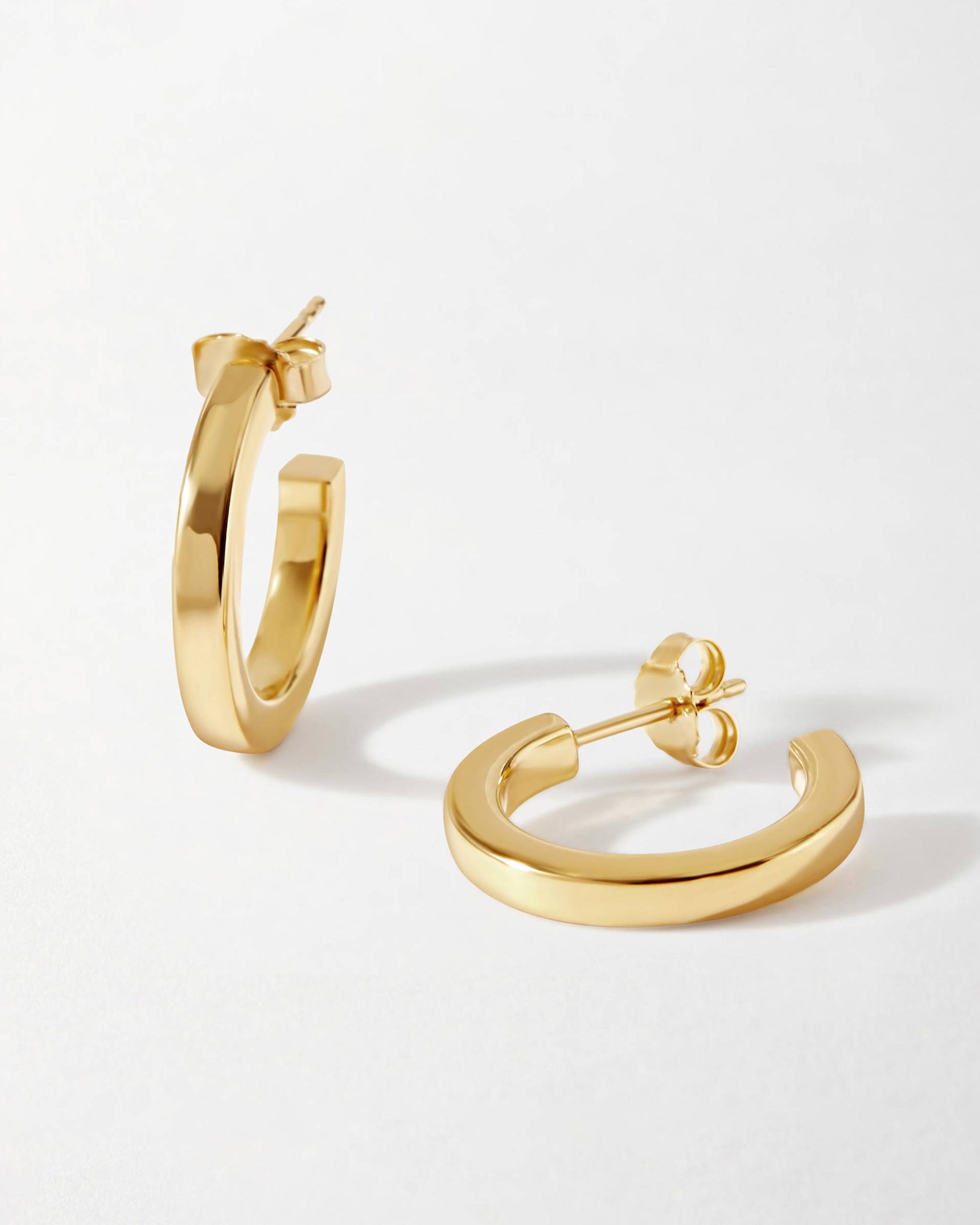 Medium Everyday Hoops - Gold – EDGE of EMBER