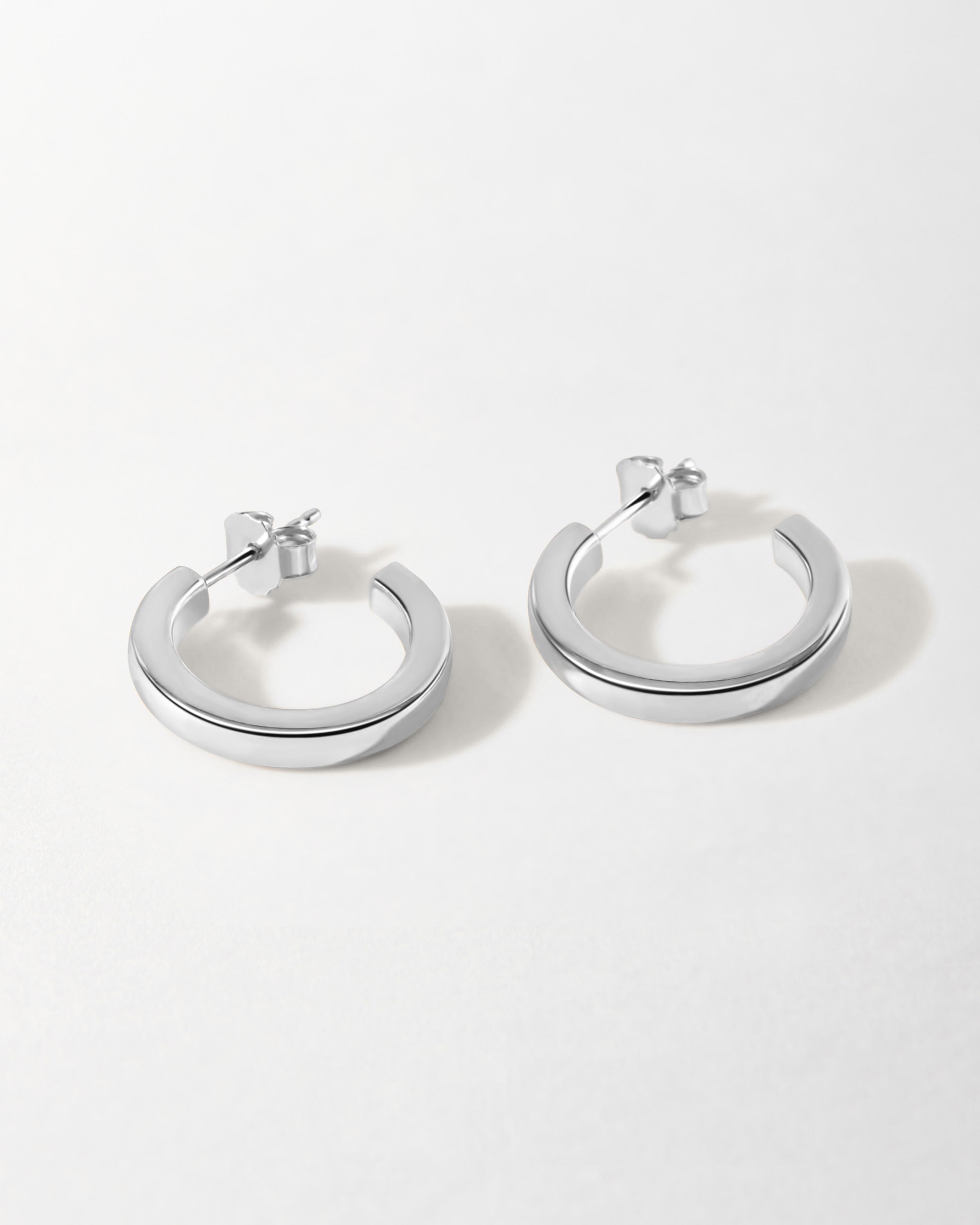 Medium Everyday Hoops | Recycled Sterling Silver – EDGE of EMBER