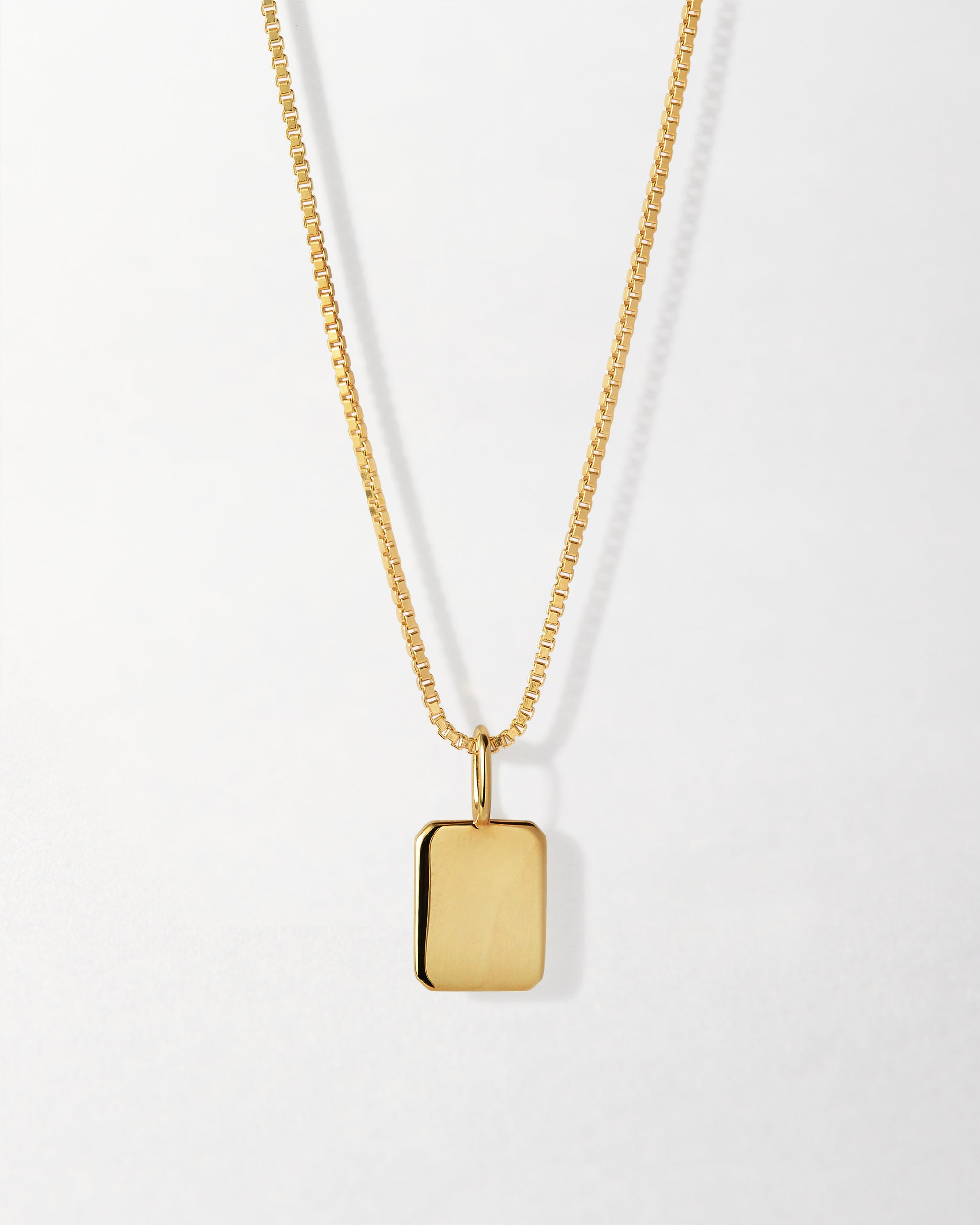 Initial Tag Necklace | 18k Gold Plated – EDGE of EMBER