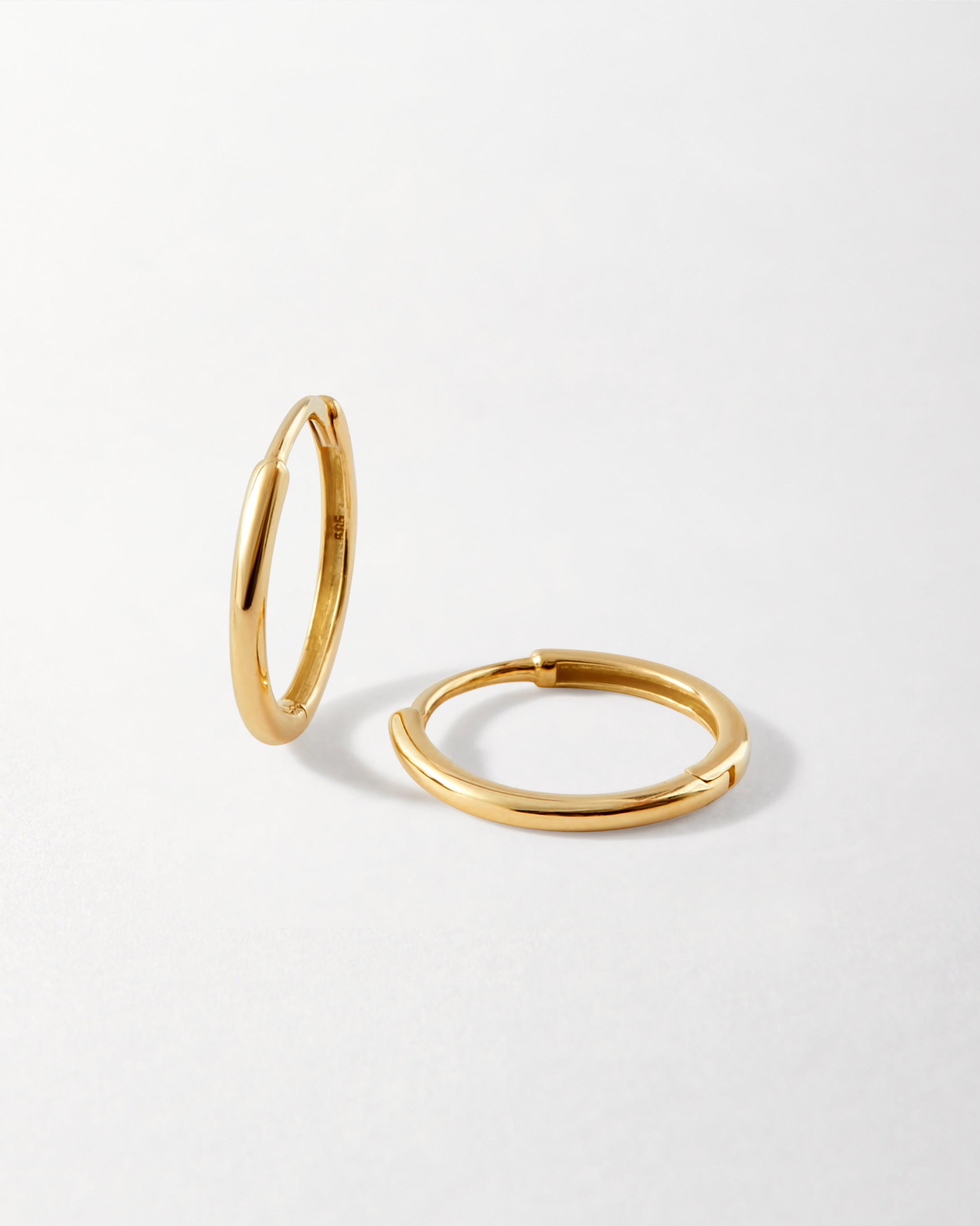 Medium Classic Hoop Earrings | 14ct Yellow Gold – EDGE of EMBER