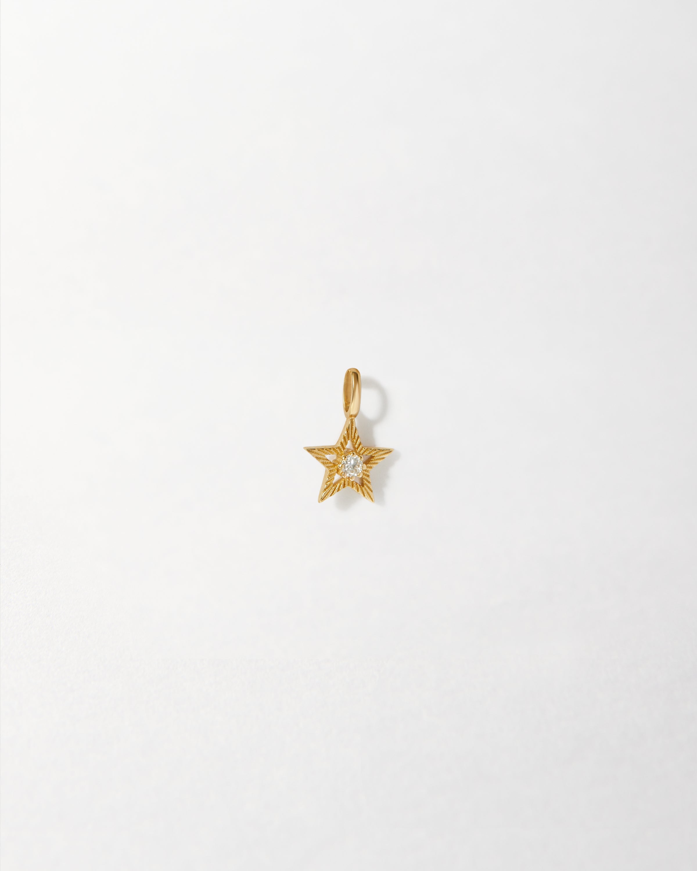 Star Diamond Pendant – EDGE of EMBER