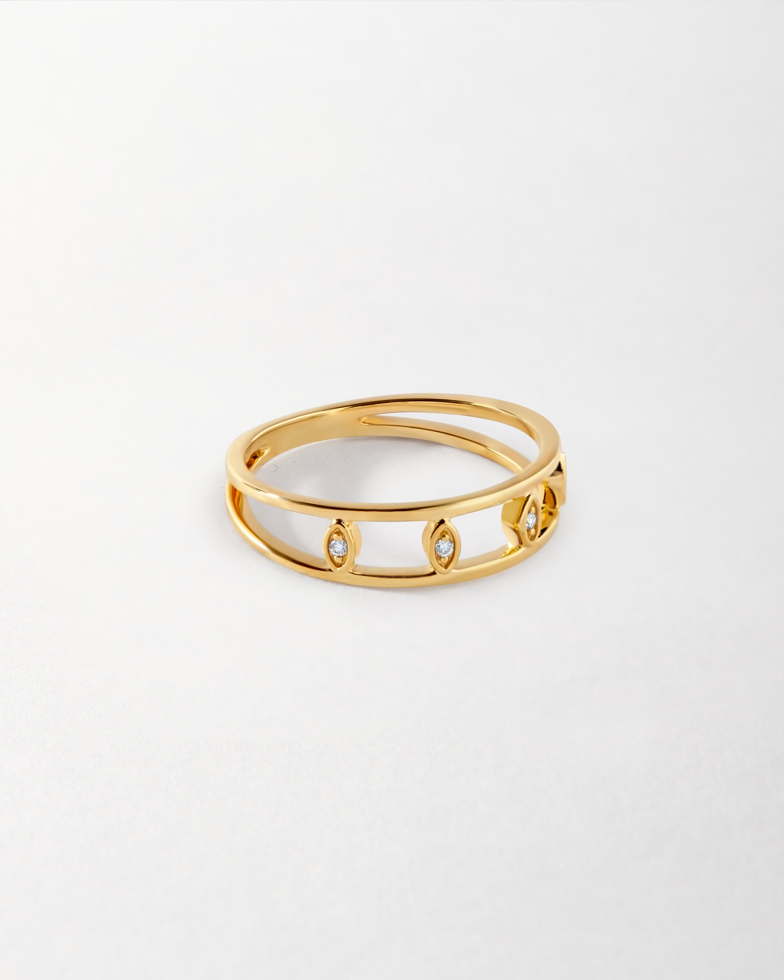 Victoria Multi Diamond Ring - 14k Gold – EDGE of EMBER