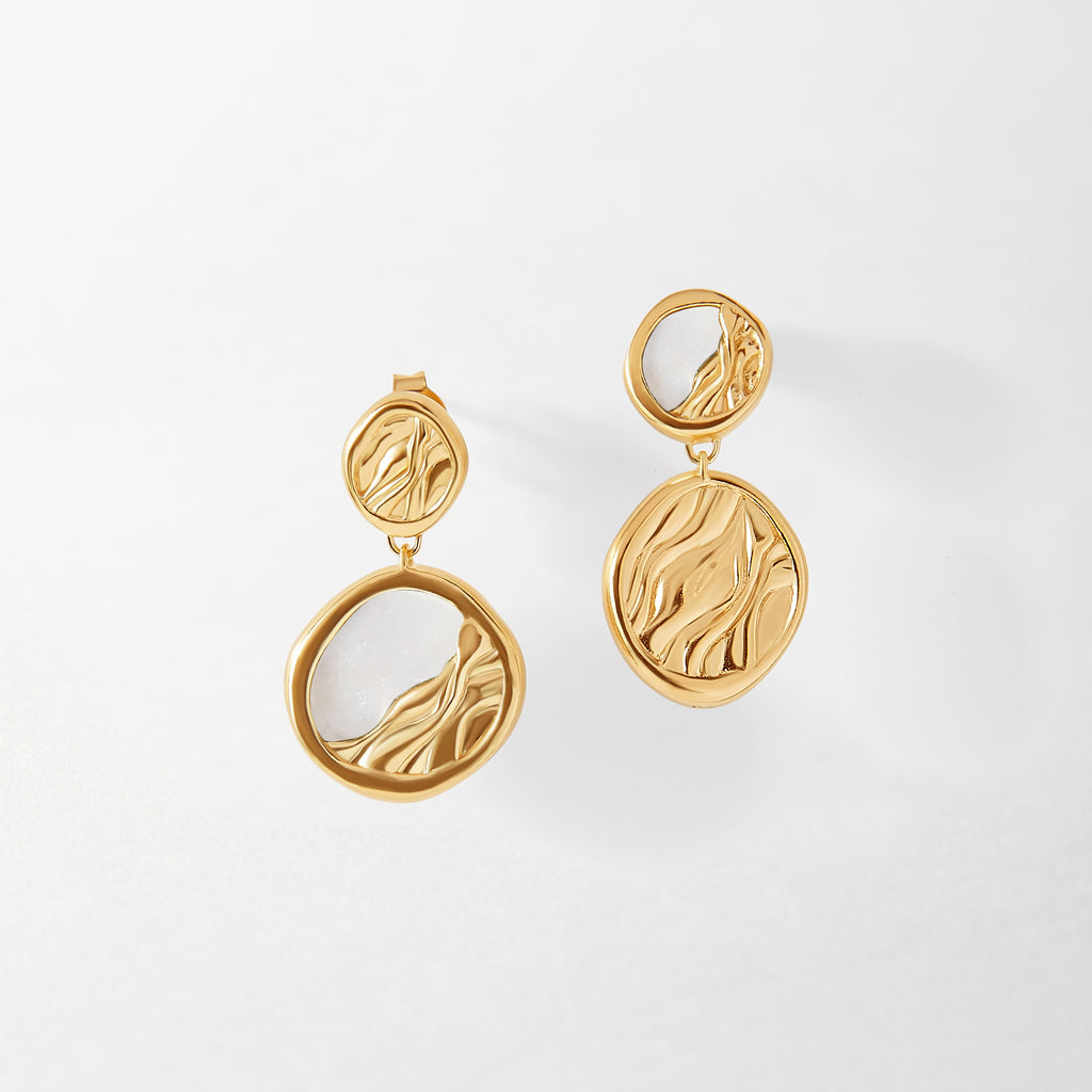 Victoria Pearl Drop Earrings – EDGE of EMBER